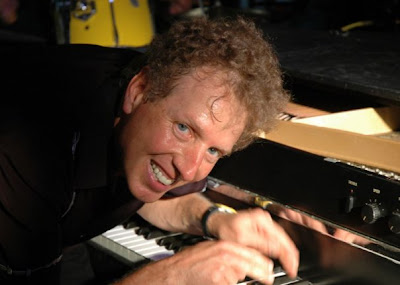 PASOS DE PATO: JASON D. WILLIAMS: Killer Instincts, 2010